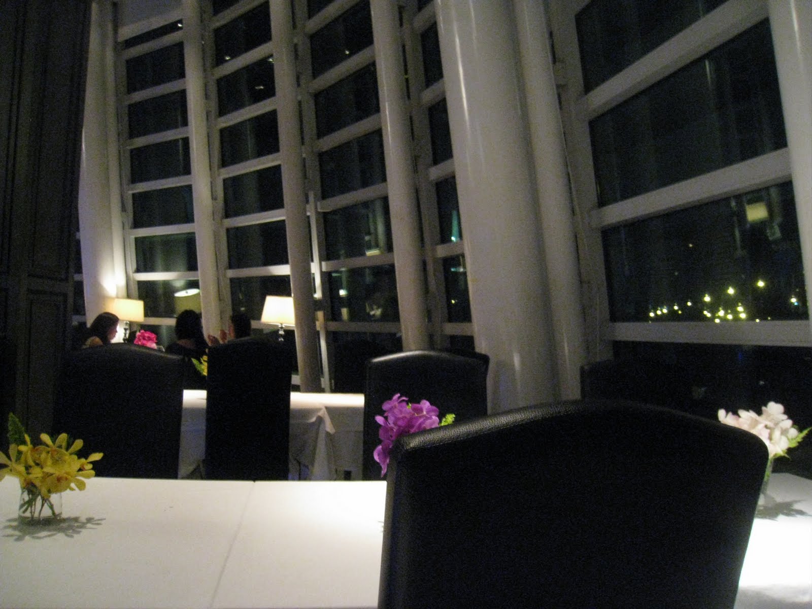 Hungry in Bangkok: Water Library