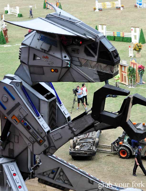 Robosaurus, Sydney Royal Easter Show 2010 | Grab Your Fork: A Sydney ...