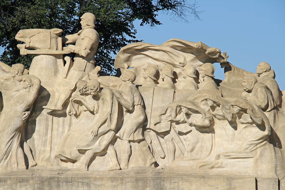 Public Art in Chicago: University of Chicago Campus [Fountain of Time ...