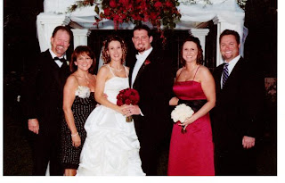 Lundin Family of 3: Larson Family