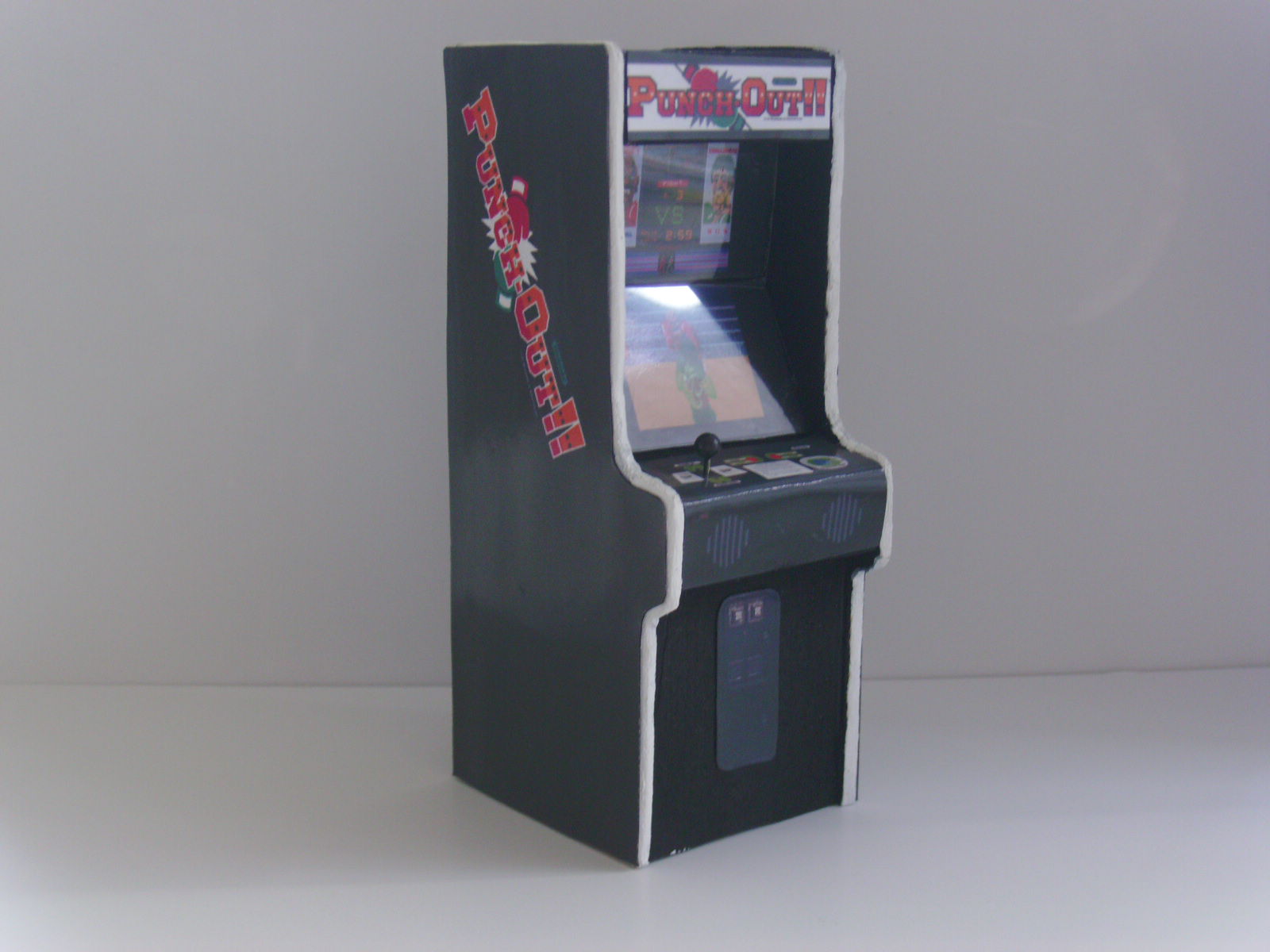 Retro Heart: PUNCH OUT - Custom Scale Arcade Model