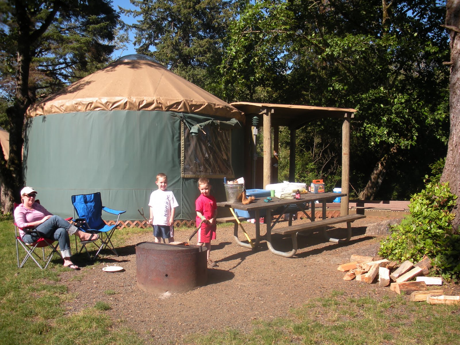 mamamooregon: Fort Stevens Yurt Camping