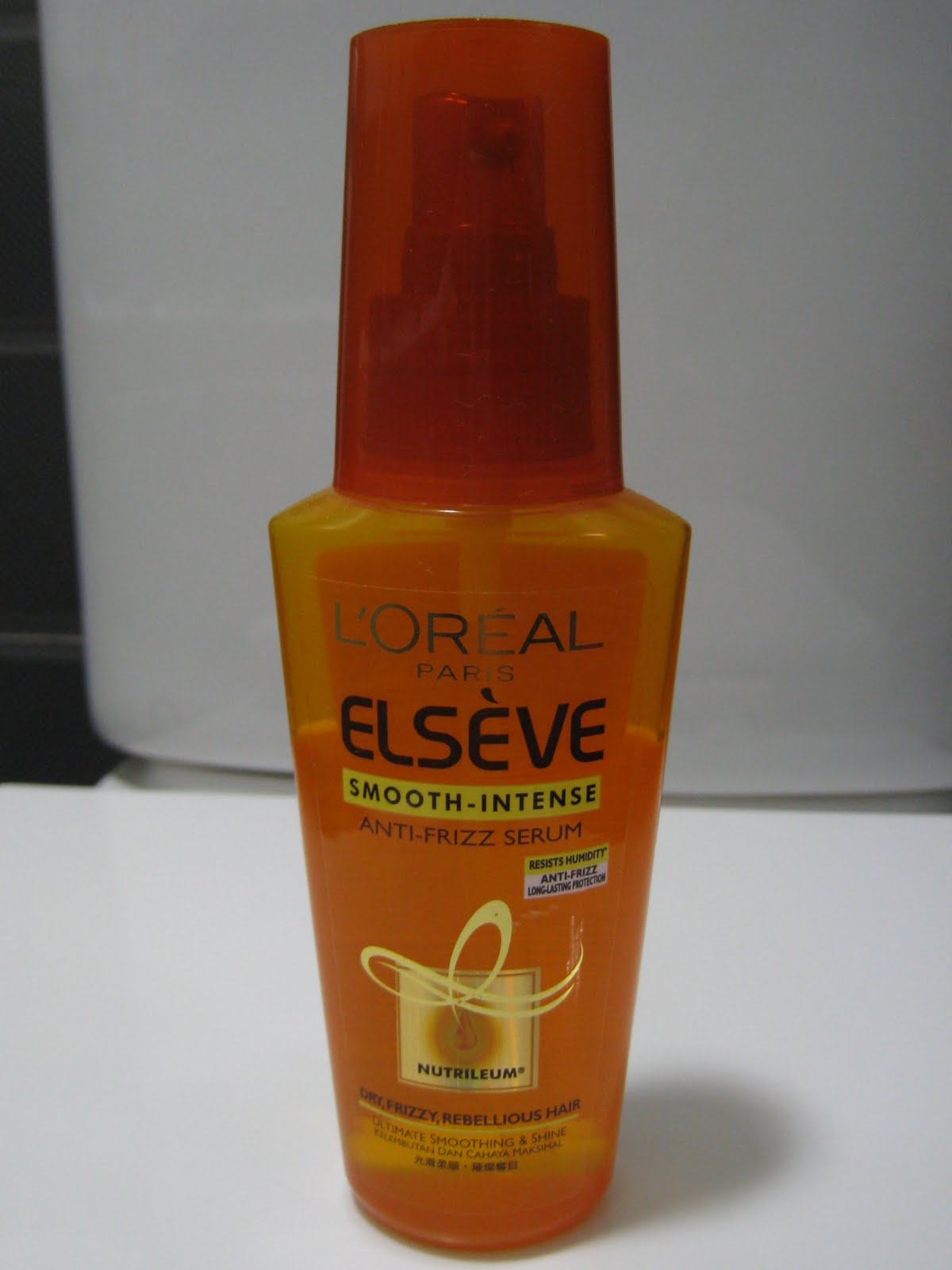 Beauty Blog: L'oreal Elseve Smooth-Intense Anti-Frizz Serum