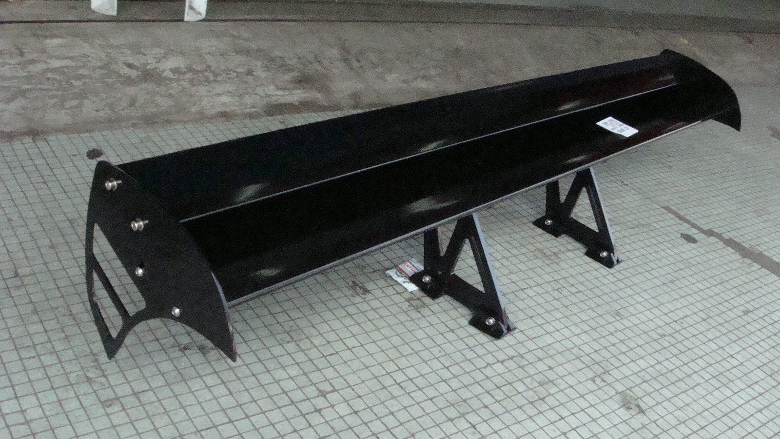 HYBRID POWER: GT Wing