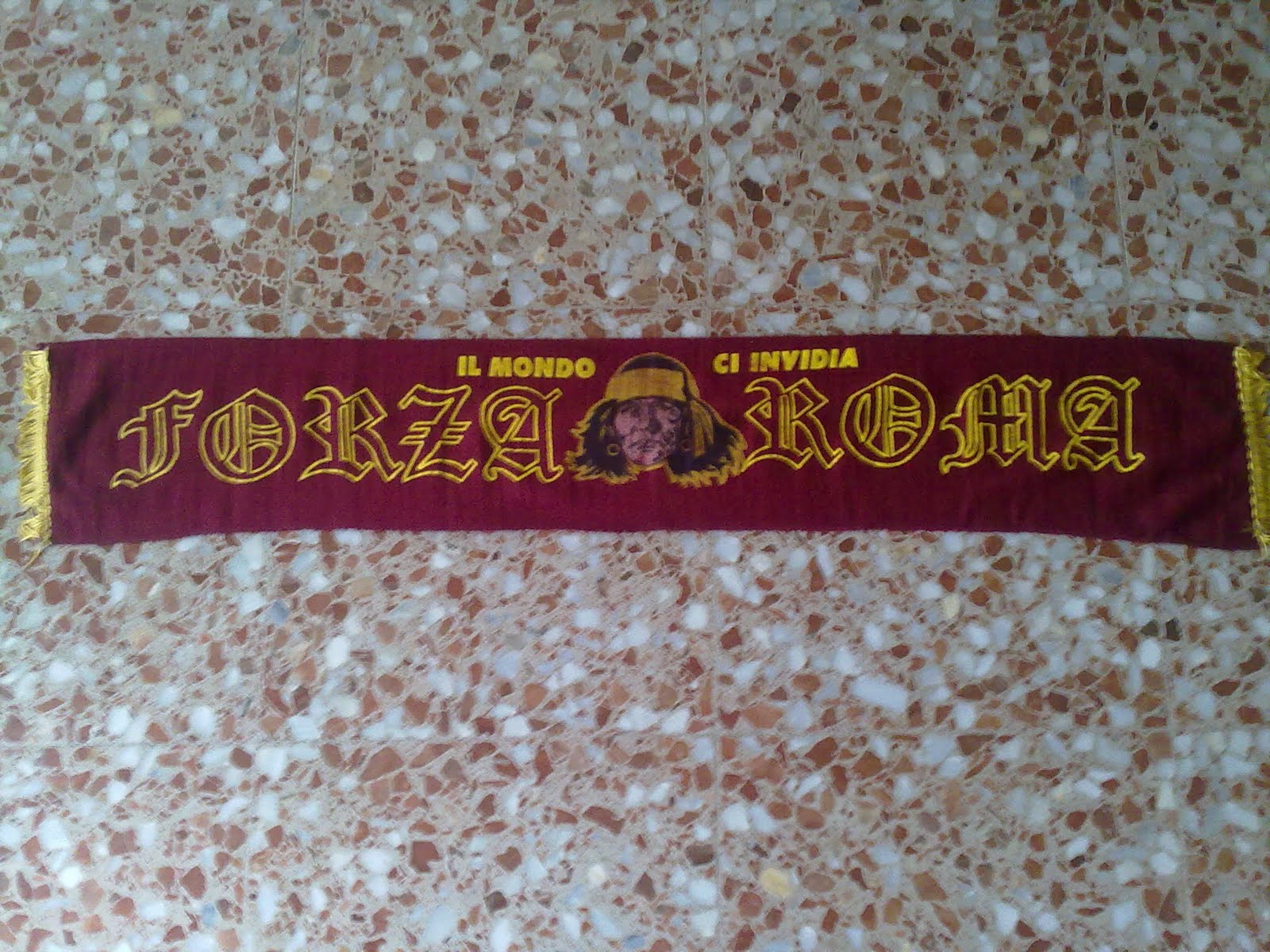 BUFANDAS DE GRUPOS ULTRAS.DANITATTOO: BUFANDA RASO ULTRAS ROMA