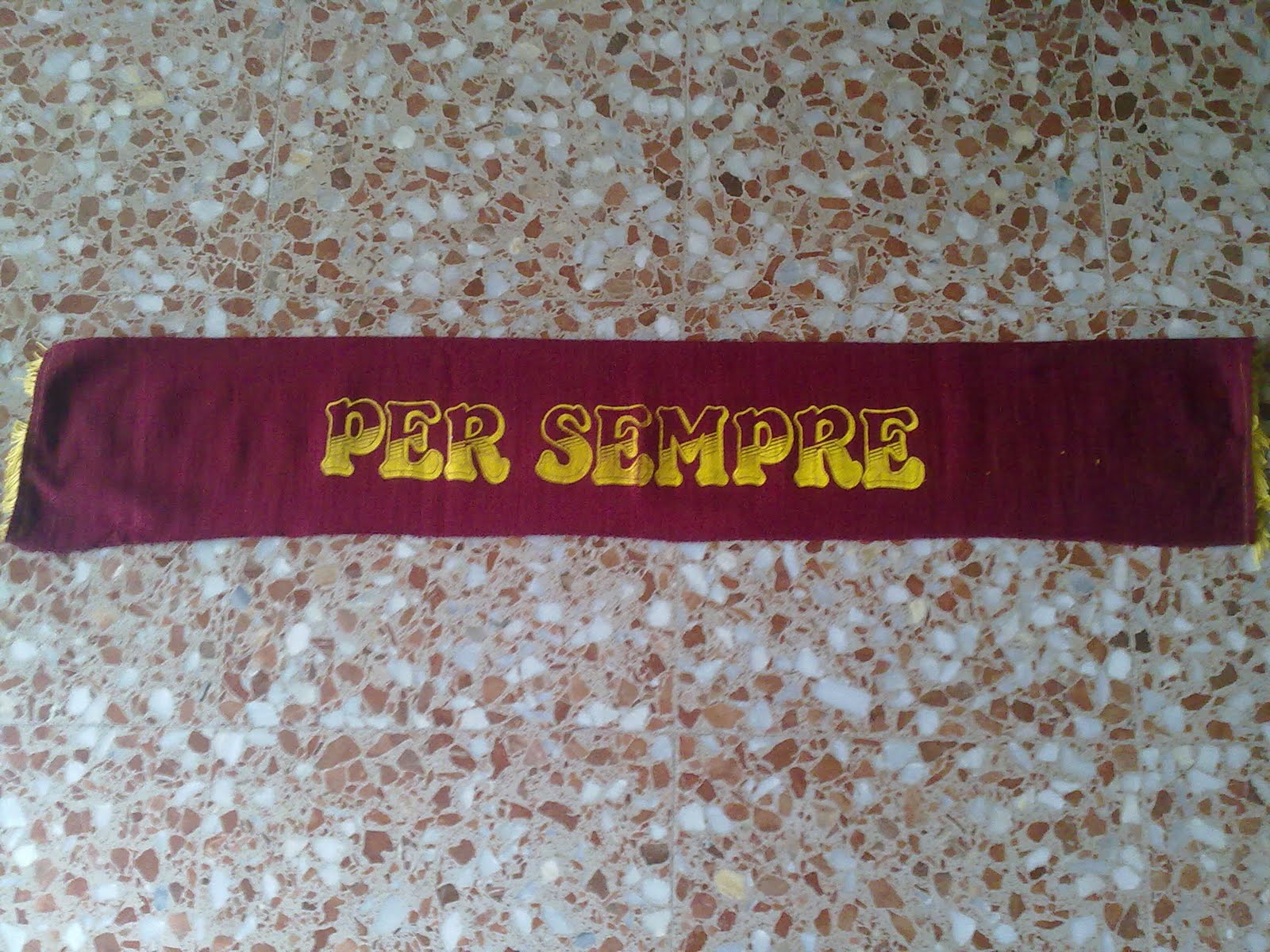 BUFANDAS DE GRUPOS ULTRAS.DANITATTOO: BUFANDA RASO ULTRAS ROMA