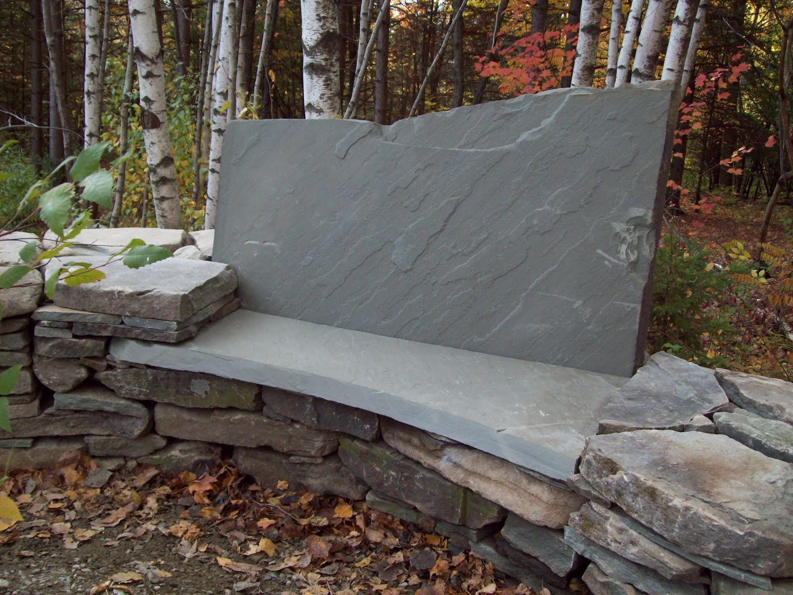 Vaughan Landscaping: Bluestone Bench Skiff Residence
