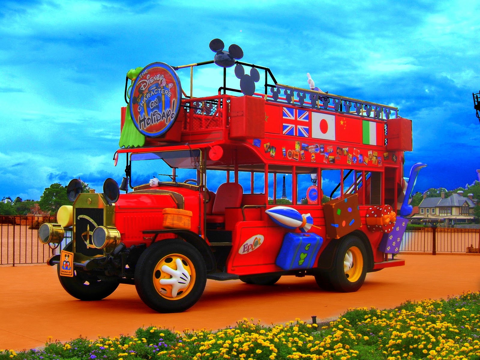 Disney Characters on Holiday Omnibus Coming to Illinois | WDWMAGIC ...