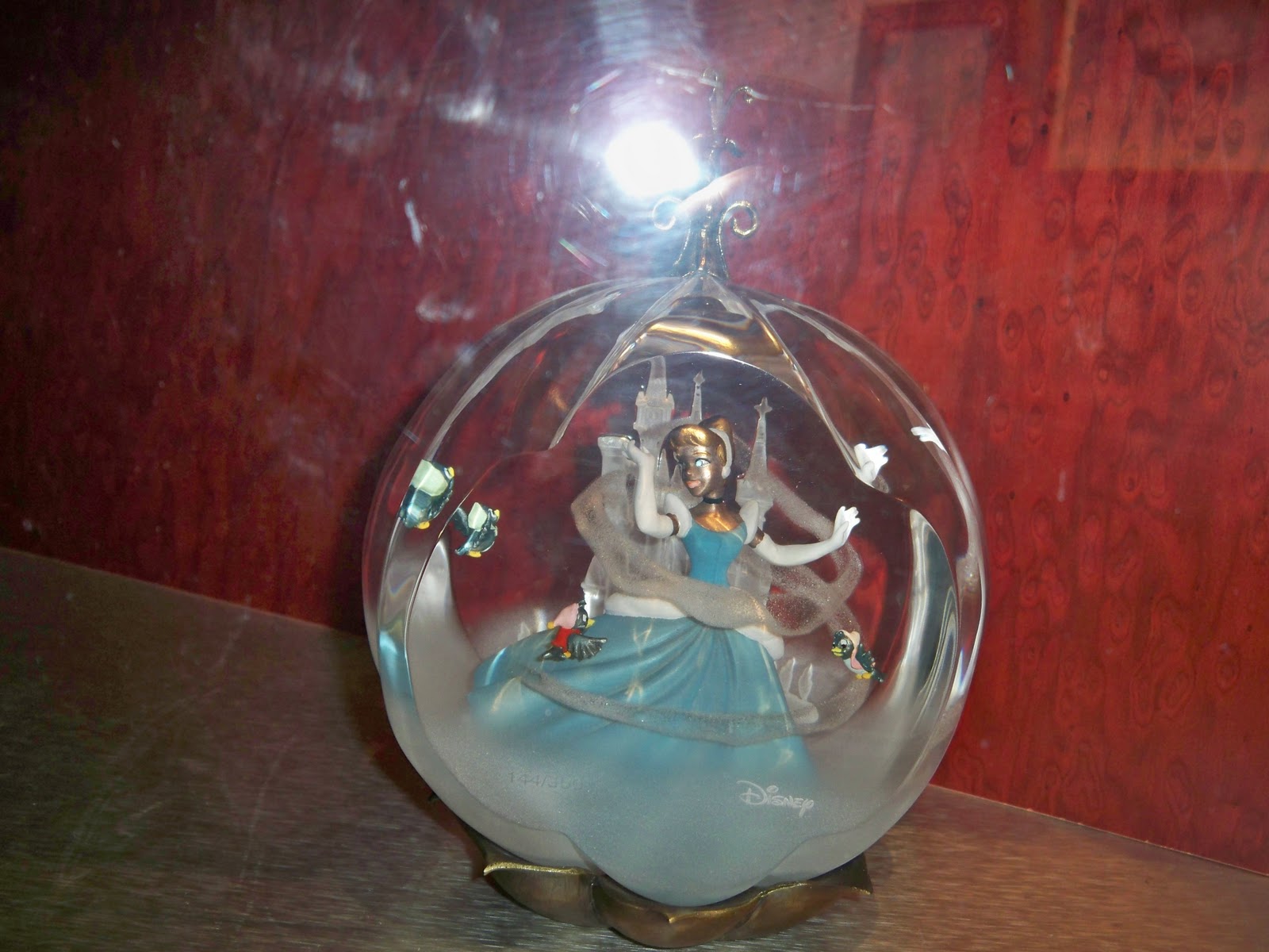 The Walt Disney World Picture of the Day: Disney Fine Art Glass [4 ...