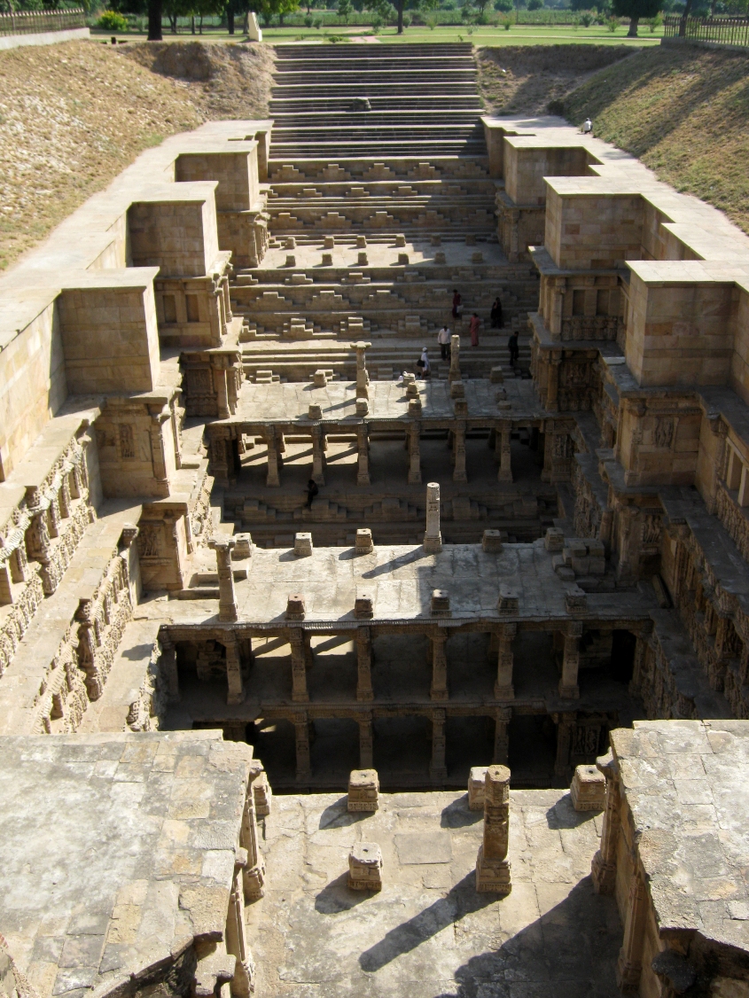 Rani ki Vav (Queen's stepwell) in Patan: the stunning UNESCO World ...