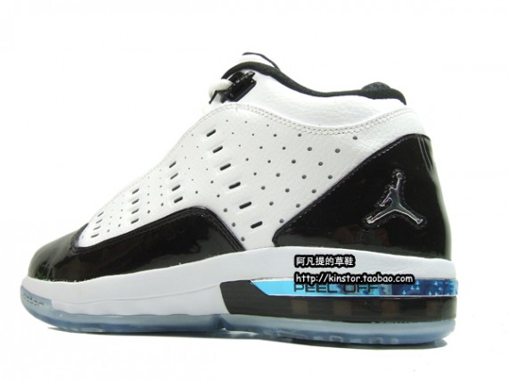 SNEAKER HEADS UNITE: Air Jordan One6 One7