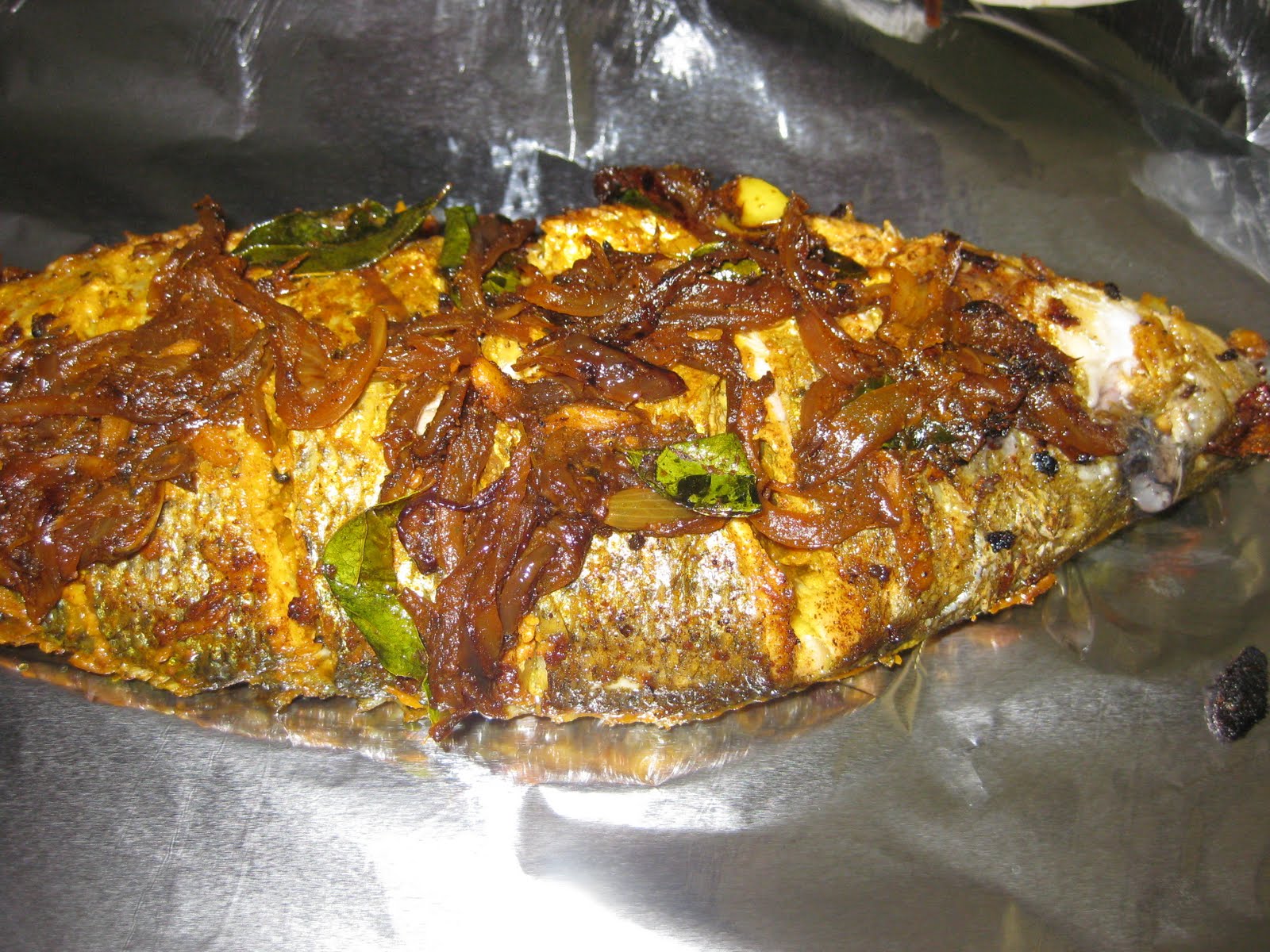 Cheenachatti: Stuffed/Baked Fish