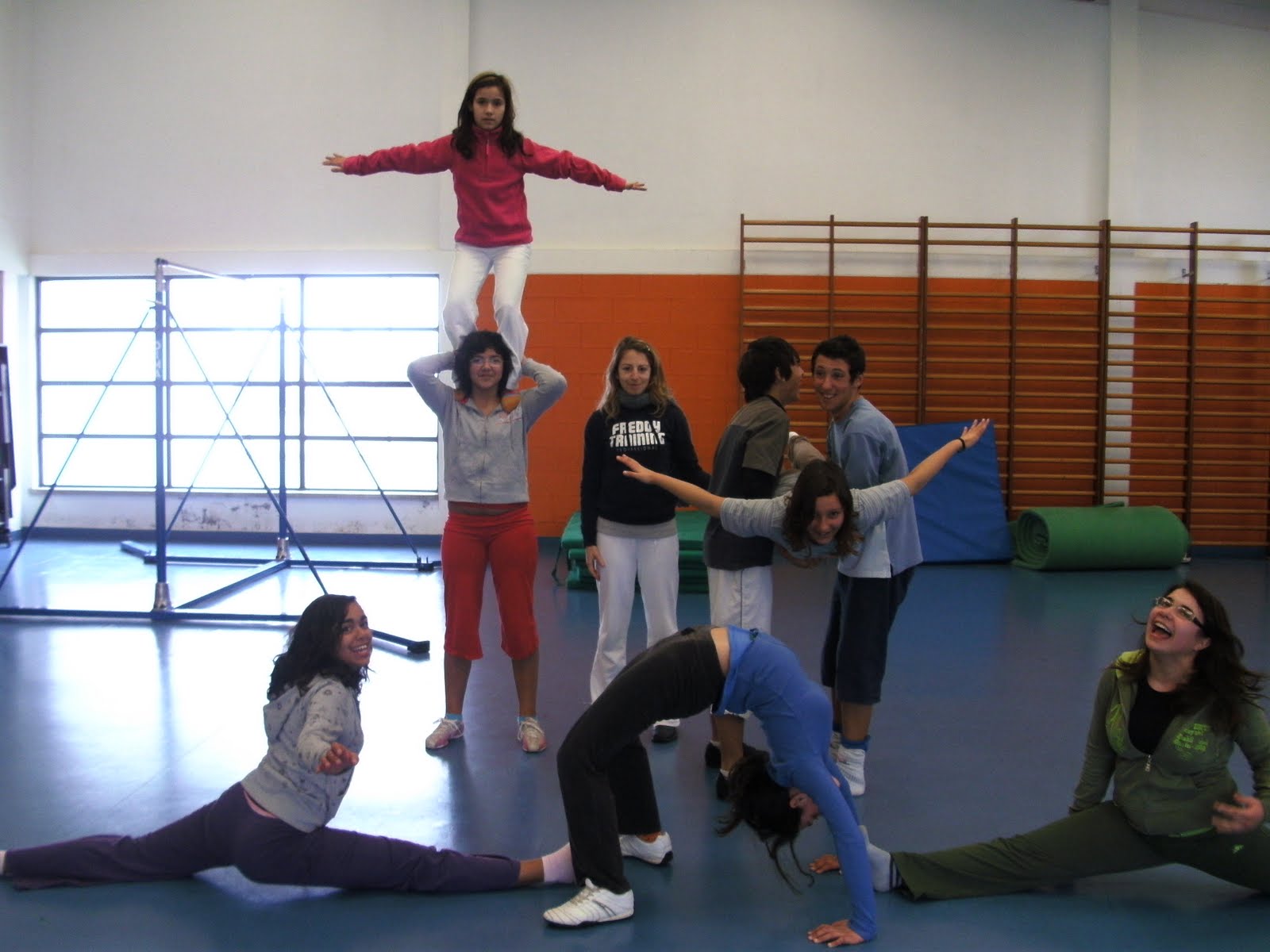 VERDE HORIZONTE on-line: Apresentação de Ginástica Acrobática e ...