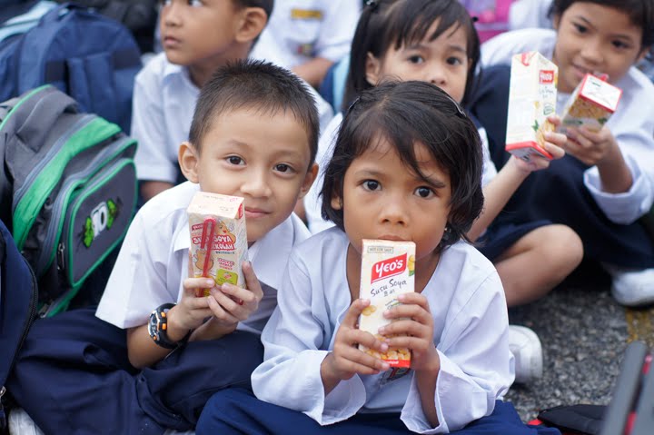 SK BANDAR SUNWAY: Program Susu Soya Sekolah (YEOS)