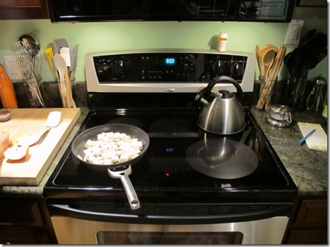 English Idioms: The Front Burner & The Back Burner