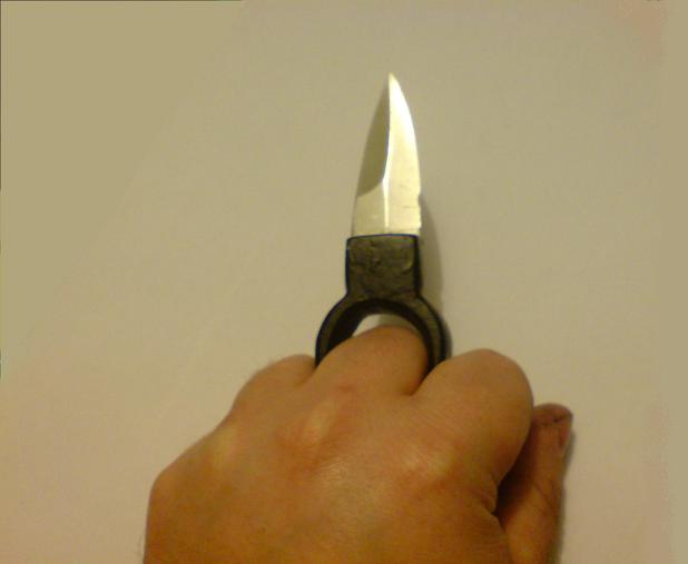 WeaponCollector's Knuckle Duster and Weapon Blog: Handmade Push Dagger ...