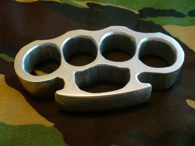 WeaponCollector's Knuckle Duster and Weapon Blog: Home Made Knuckle ...