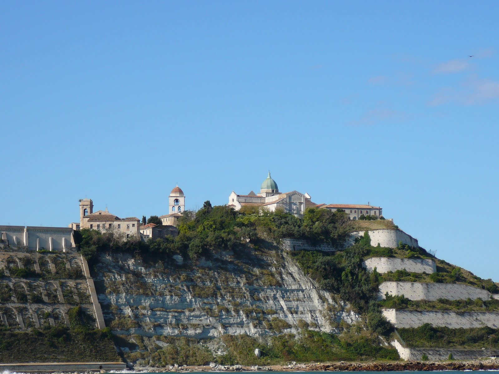 Croisière 2010: Dimanche 26 septembre : ANCONE-SAN BENEDETTO (54M)