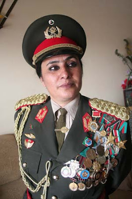thruafghaneyes: General Mohammadzai Khatol Afghan woman paratrooper