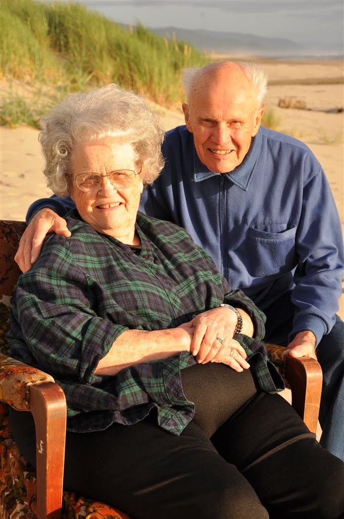 The Wilkes' Week Blog: Grandma and Grandpa