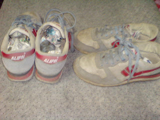 ingat vintage ..ingat rockbundle: vintage aliph shoes...vintage vintage