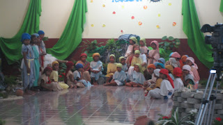 Keelan's East Timor Exploits: The Orphans on TV!