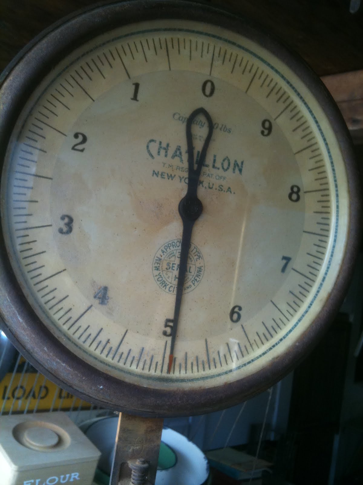 SEATTLE JUNK LOVE: SOLD- old mercantile/grocery Chatillon scale- $65