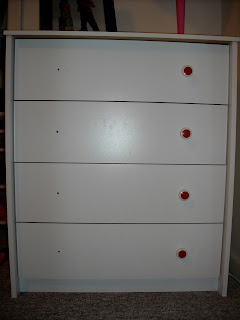 Deliliah Designs: Mod Podge Dresser Knobs