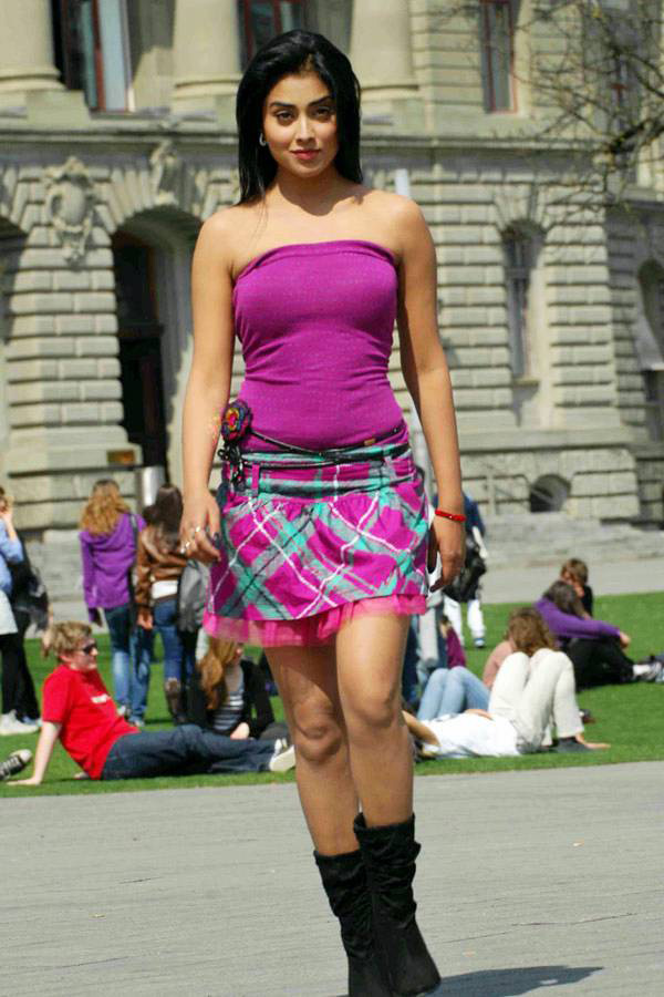 ` shriya saran :: the bOld photOs ` ~ Seductive Girl