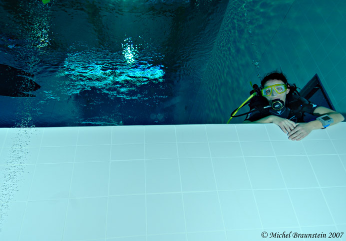 If It's Hip, It's Here (Archives): Dive Into The World's Deepest Pool ...