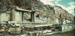 Culturas pre-incas: Arquitectura chavín