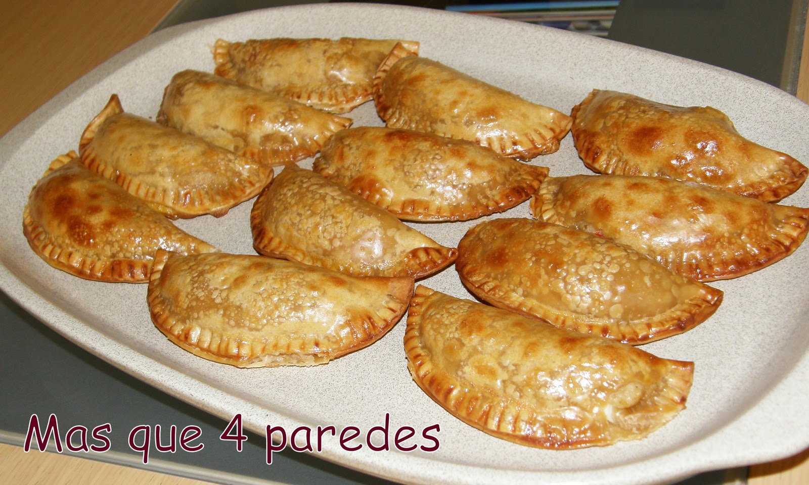 Mas que 4 paredes: Pastelillos