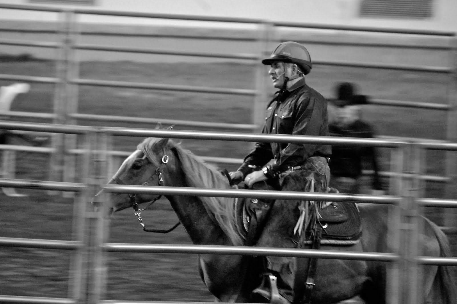 Lew Sterrett comes to Oklahoma